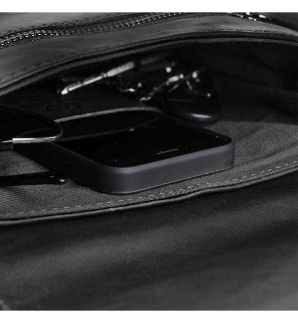 Andrew • Buga Bags